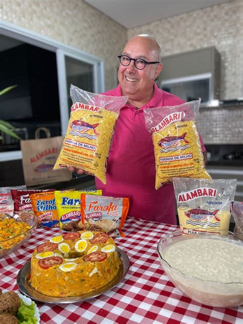 Woody conhece os produtos da Alambari Alimentos Especial publicitário