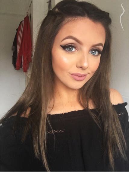Phoebe Taylor A Model From United Kingdom Model Management