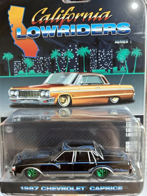 Greenlight 164 California Lowriders Series 1 1987 Chevrolet Caprice Chase Car ล้อเขียว