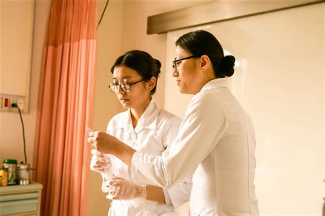 《星光》甜心滿臉爛痘、身材胖腫曝光！認愛穩交3年男友「閃婚」不說死