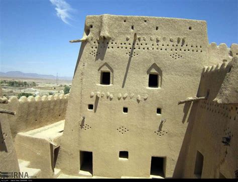 آخرین خبر عکس قلعه زیبای «سب مرتفع ترین بنای خشت و گلی ایران