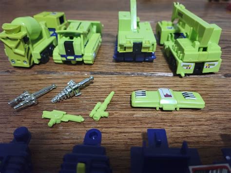 Mavin Devastator Constructicons Combiner 1993 Transformers Figure Set