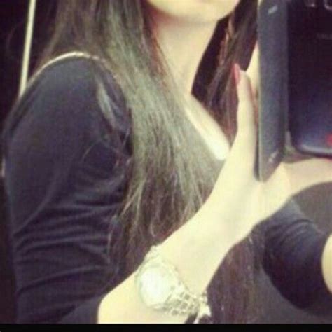 Pin By Ailin Fkrya On وينةي جوان Girl Iphone