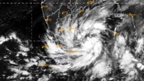 Cyclone Michaung Crosses Andhra Pradesh Getting Weaker Breaking
