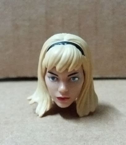 Marvel Legends Gwen Stacy Head Sculpt Spider Gwen Spider Verse Spider