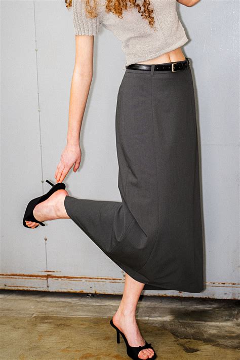 Woman 벨티드 H라인 롱스커트 Charcoal