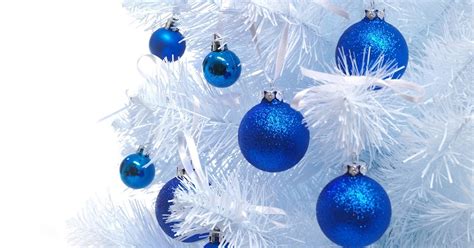 Witte Kerstboom Met Kerstballen Mooie Leuke Achtergronden Voor Je