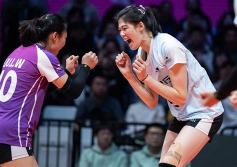 天津女排挺进决赛创3纪录！李盈莹59扣30中2 4战92分