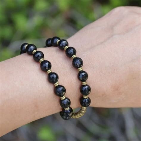 Learn How To Tell If Black Tourmaline Jewelry Is Real In This Guide
