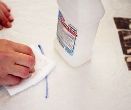 How To Remove Dry Erase Marker From Clothing Ehow Com Dry Erase Markers Markers Clothes