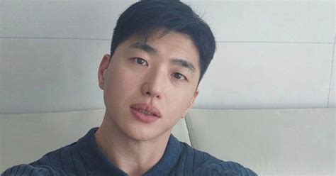 반품 책 펴니 꺼져 빨갱이 Xx야尹비판 소재원 극우들 악랄