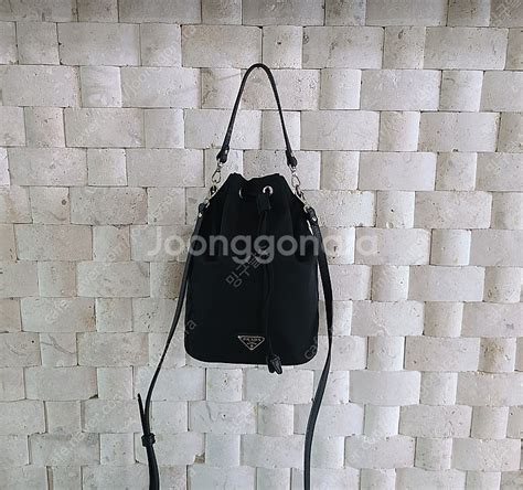 프라다 복조리 가방 버킷백 파우치 테수토호보백리나일론숄 중고나라 카페에서 운영하는 공식 사이트