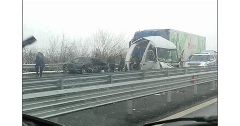 ЕК България отбелязва значителен напредък в намаляването на жертвите по пътищата