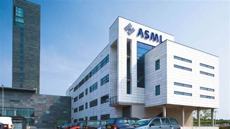 Asml想走？荷兰政府出大招，栗正杰：美国不让卖给中国，机器很难维持凤凰网视频凤凰网