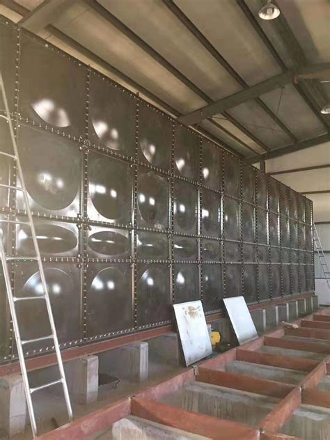 Stainless Steel 1000L Water Storage Tank Steel Insulated Water Tank