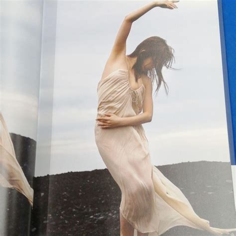 衝撃特価 村主章枝 写真集 月光 Hallotv