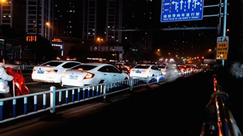 城市道路夜景动图图片 正版素材401396891 摄图网