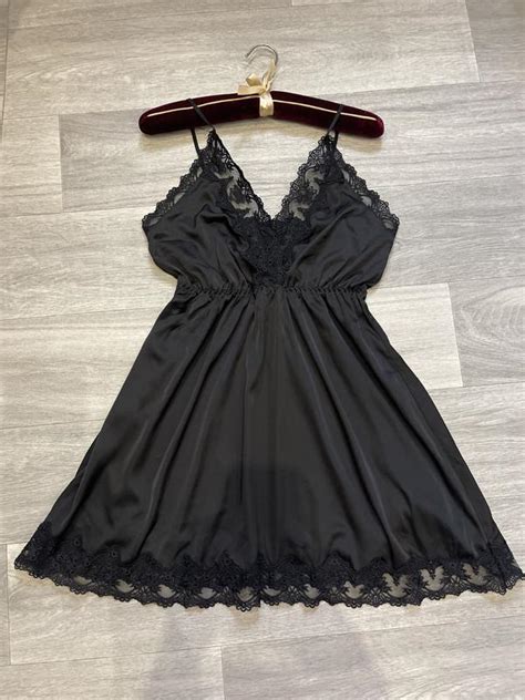 Пеньюар жіночий з мереживом ночнушка — ціна 199 грн у каталозі Пеньюари Купити жіночі речі за