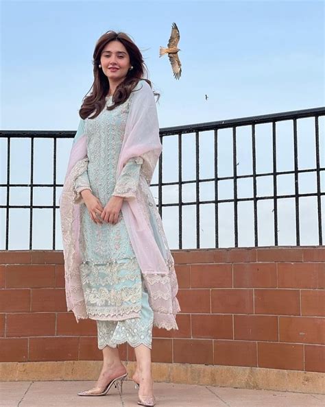 Dure Fishan New Dress