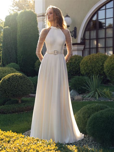 Halter Neck Wedding Gown With Long Pleated Sleeves