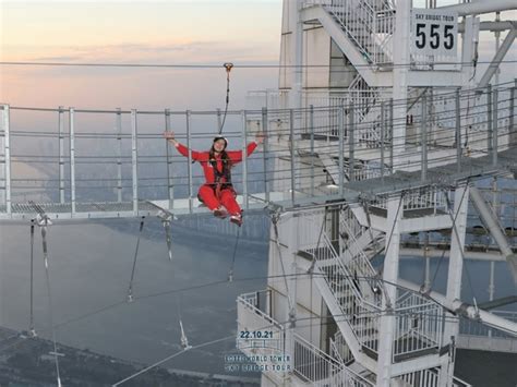 Где посмотреть Сеул Здание 63 или Юксам билдинг 63빌딩 — небоскреб расположенный на берегу