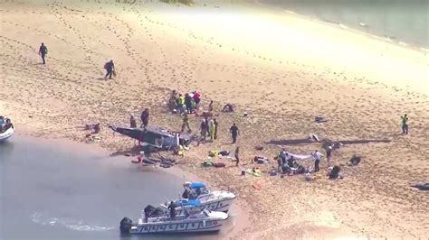 Two Helicopters Collide Mid Air On Australias Gold Coast Leaving Four