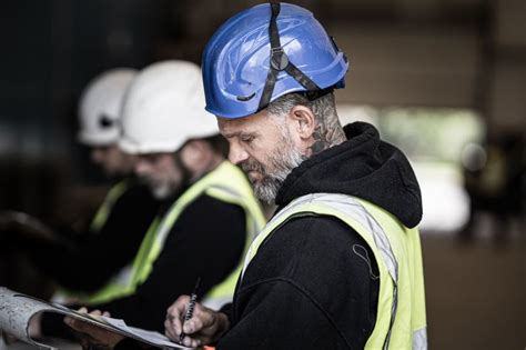 Construction Scaffolding Workingatheight Scaffolds Cisrs Construction Industry