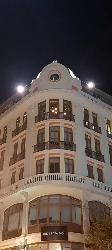 Φινκλιν On Twitter Στη γωνια Ερμου με Βενιζελου συναντας ενα απο τα πιο ομορφα διατηρητέα