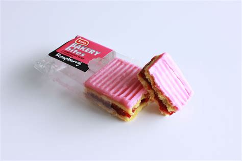 Kayes Raspberry Single Slice Kayes Bakery