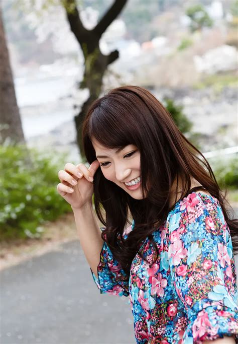 【香西咲の高画質エロ画像85枚】オナニー好き元av女優の脱衣美乳ヌードグラビア│エロ画像まとめエロトック