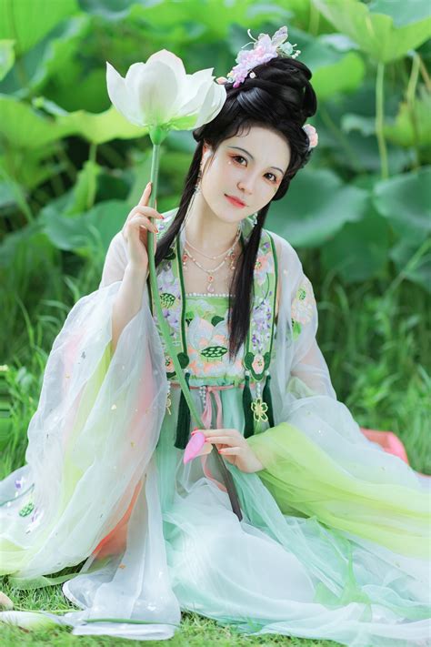 艺图语 20220922 采莲曲 璐璐haley 微图坊