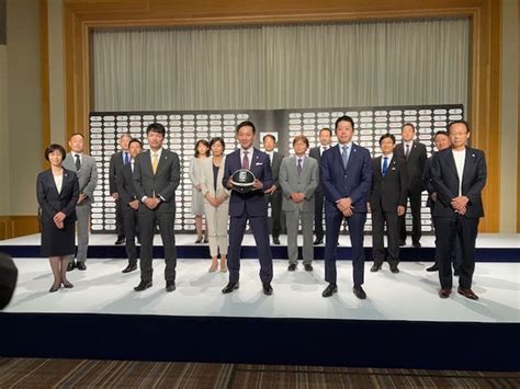 Bリーグ新理事に元サッカー日本代表監督の岡田武史氏、ジャパネットの髙田旭人氏らが就任 月刊バスケットボールweb