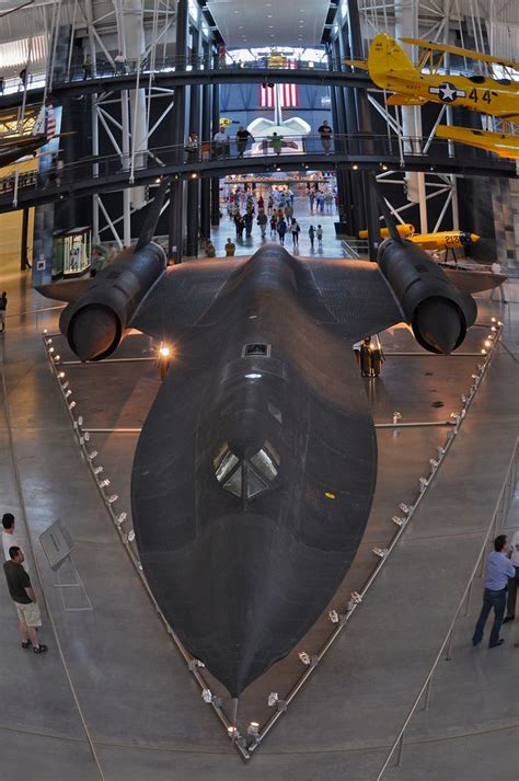 A Lockheed Sr 71a Blackbird Reconnaissance Plane The Blackbird Served