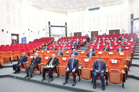 وزير التعليم العالي يرأس اجتماع المجلس الأعلى للجامعات بمقر جامعة بنها