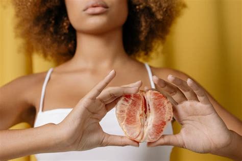 Top Super Fruits To Enhance Your Sex Drive