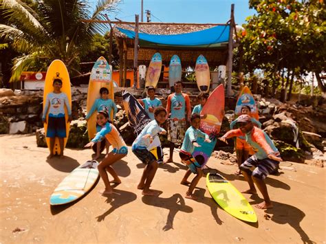 Escola Paracuru De Surf