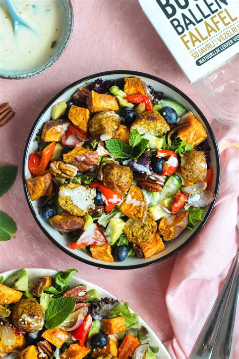 Zoete Aardappel Salade Met Falafel Balletjes Lenna Omrani