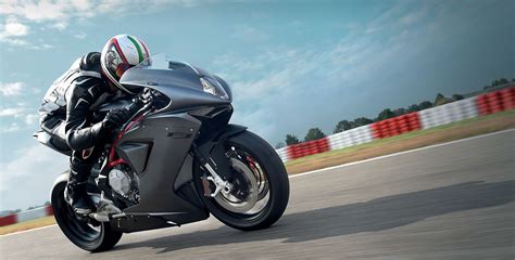 2015 MV Agusta F3 675 Review