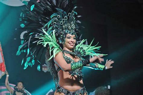 FERVECAO 2ª noite do Rio Carnaval 2022 tem Paraíso do Tuiuti