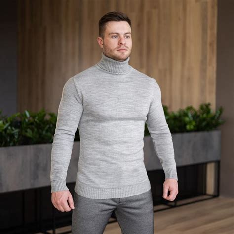 Гольф светр чоловічий — ціна 850 грн у каталозі Гольфи Купити чоловічі речі за доступною ціною