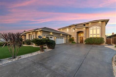 998 N Canyon Dr Modesto Ca 95351 55 Photos Movoto