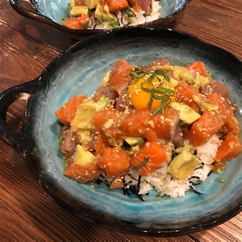 ポキ風♡漬けマグロサーモンアボカド丼 By ★＊riko＊★ 【クックパッド】 簡単おいしいみんなのレシピが358万品