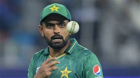 Usa Vs Pak बाबर आझमने पाकिस्तानच्या पराभवाचं खापर कुणावर फोडलं T20