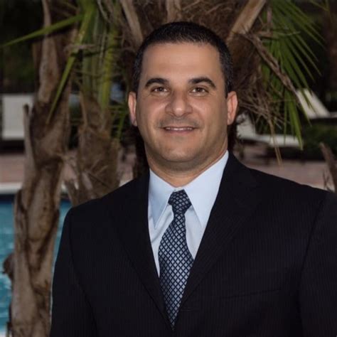 Eduardo Lavin Real Estate Agent