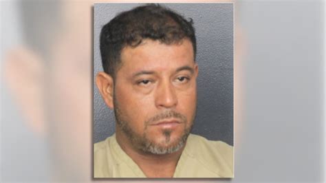 Undercover Agents Foil Mans Plan To Meet 13 Year Old For Sex Bso
