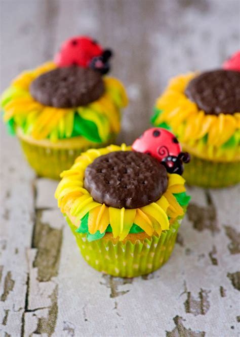 Sunflower Cupcakes Baked Bree