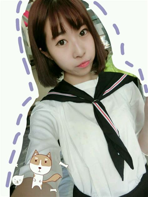 小心思展現的淋漓盡致 這狗怎么人模人樣的 狗狗的心思都寫在臉上了 拉布拉多 小心思展現的淋漓盡致 這狗怎么人模人樣的 狗狗的心思