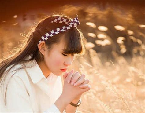 青春校园女子组合sunshine拍摄唯美风格写真