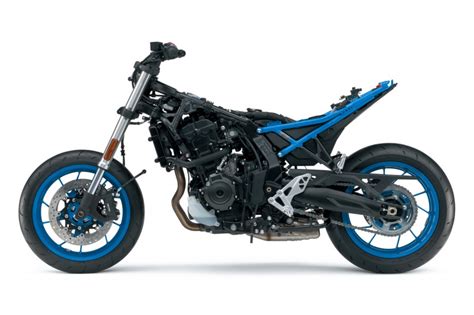Suzuki Unveils The Gsx S In A Blitz Suzuki Takes The Lead In The