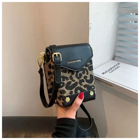 Простые мини сумки новинка 2022 стильная модная удобная сумка через плечо женская сумка